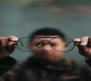 COMMON EYE PROBLEMS – 20/20 by Khanna Vision